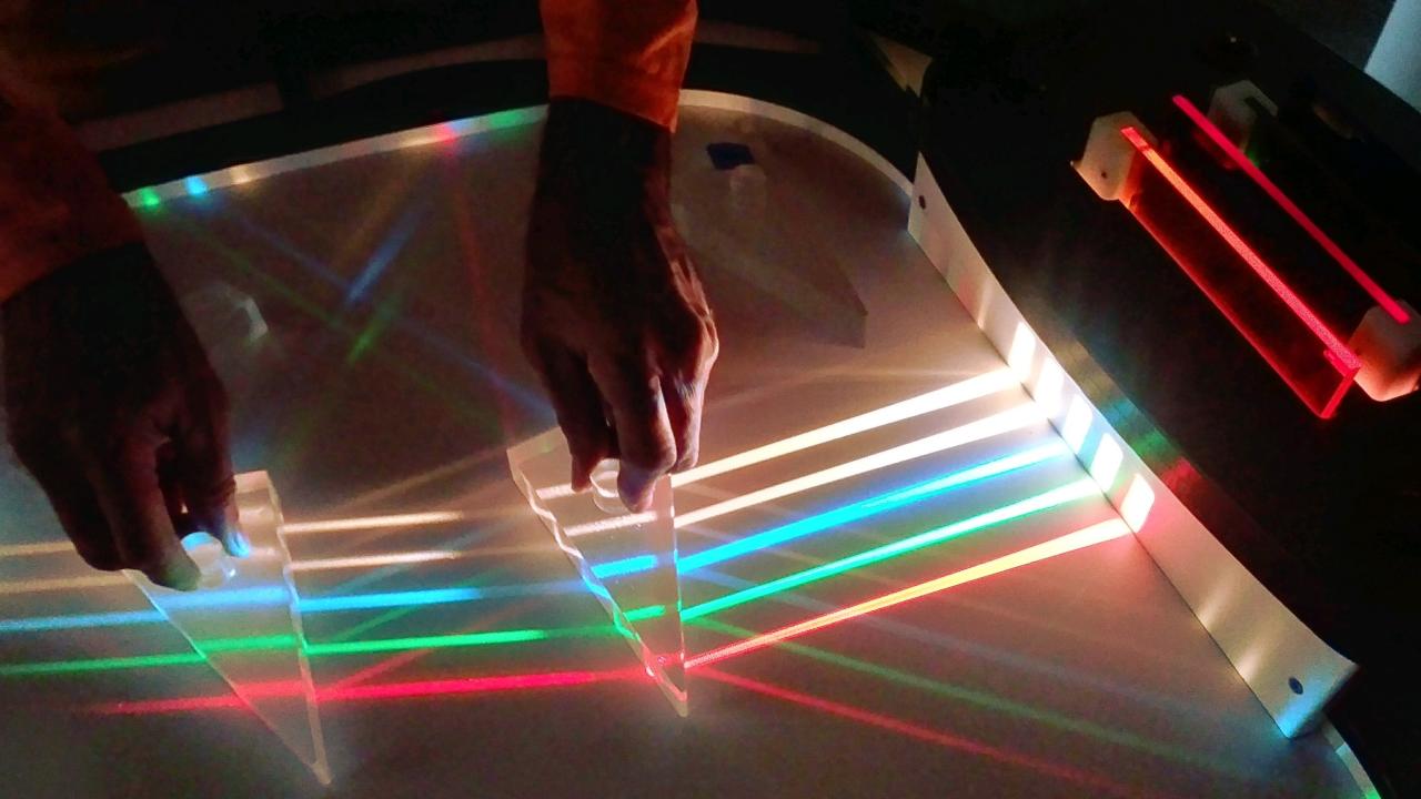 Light & Color Gallery | Discovery Museum